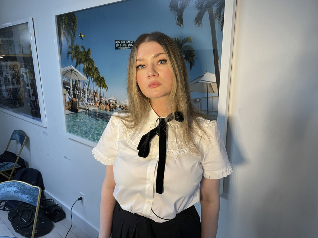 Under house arrest, fake heiress Anna ‘Delvey’ Sorokin launches podcast ...